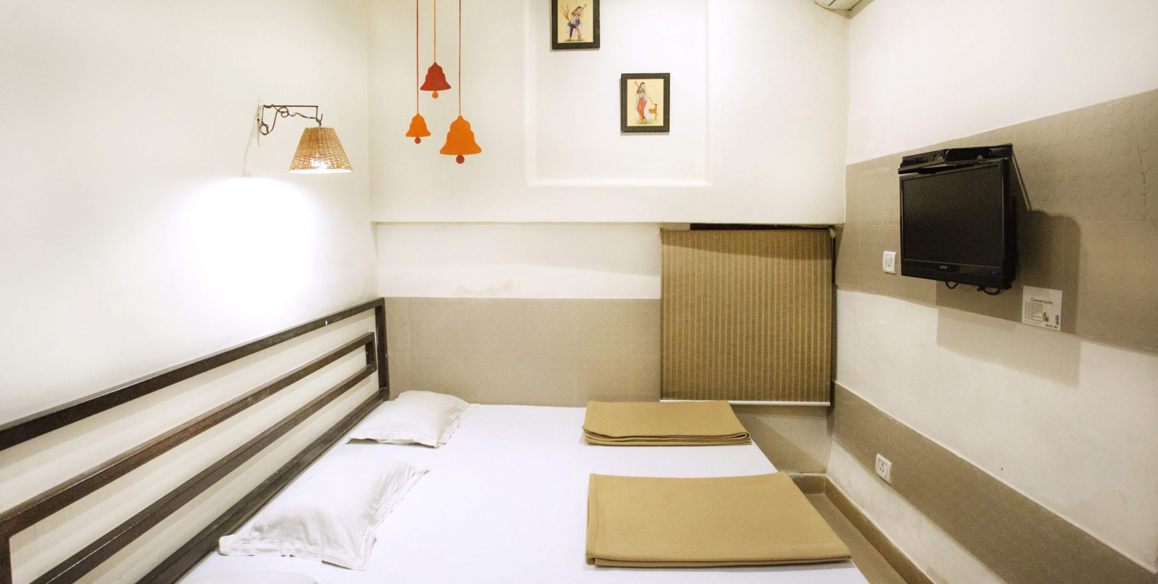 Classic Triple Room - Smyle Inn, Delhi